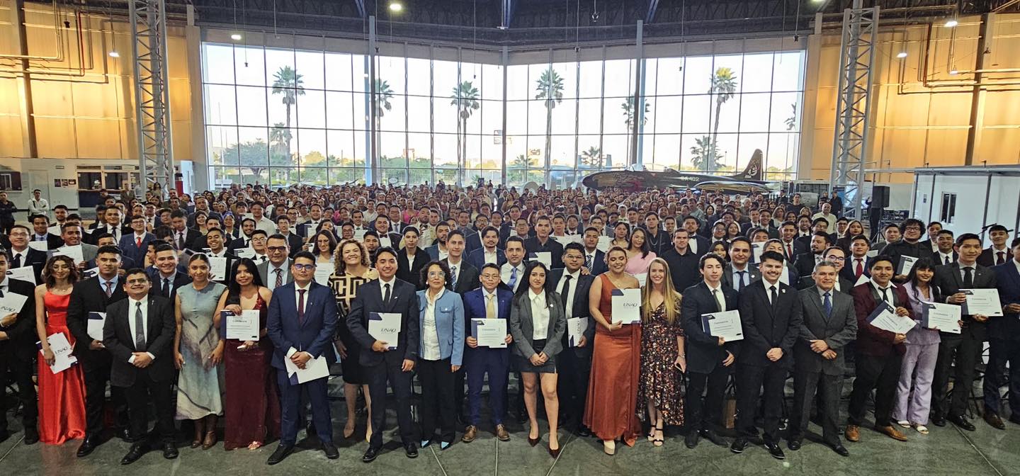 Ceremonia de graduación 2024 - UNAQ - Universidad Aeronáutica en Querétaro